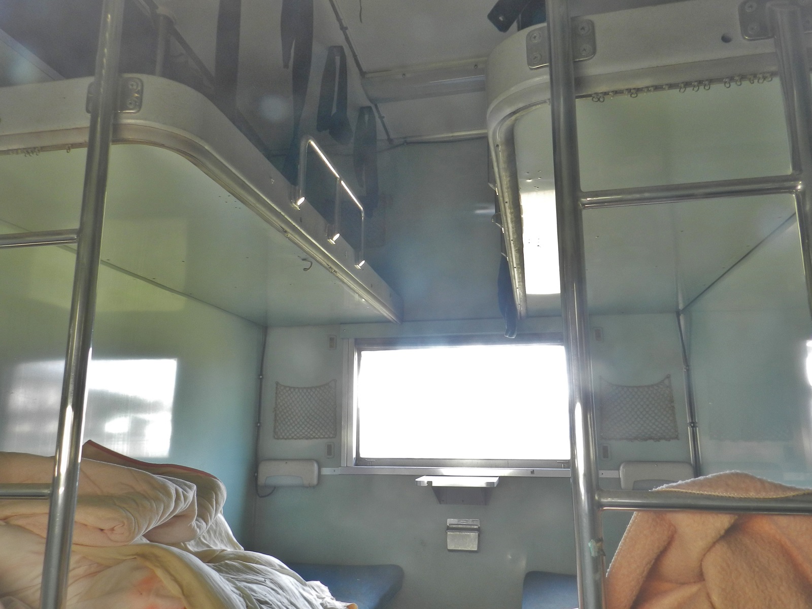 日本車輛製造の休憩車 | MCDB