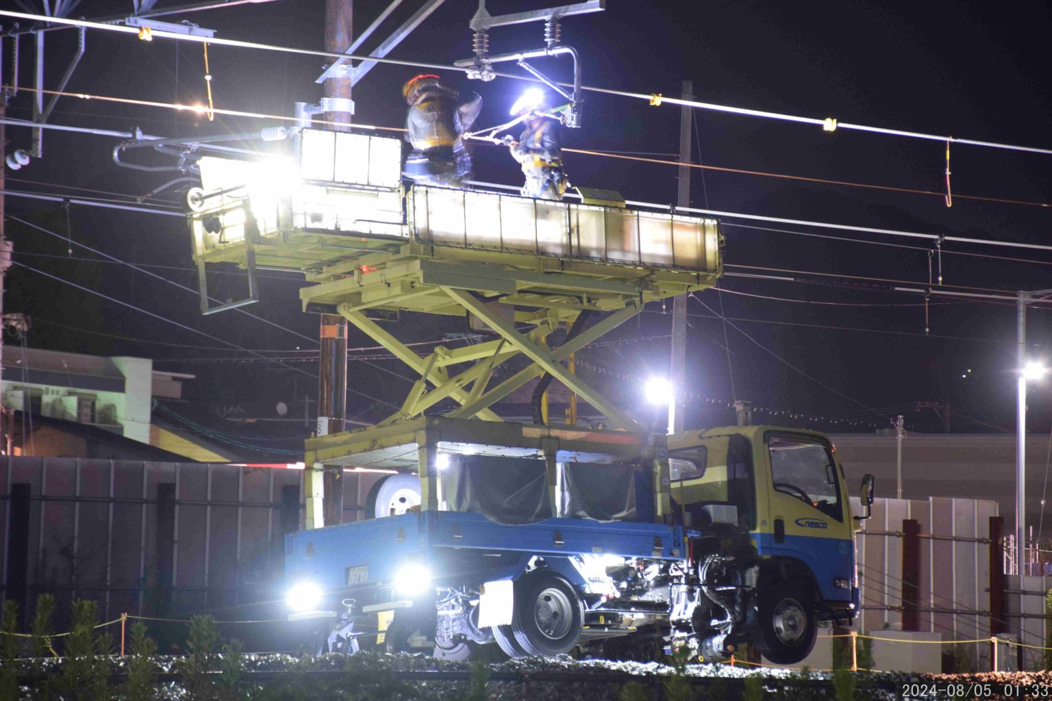 東洋車輌の軌陸高所作業車 | MCDB