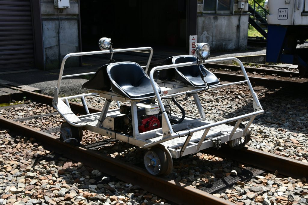 東光産業の軌道自転車 | MCDB